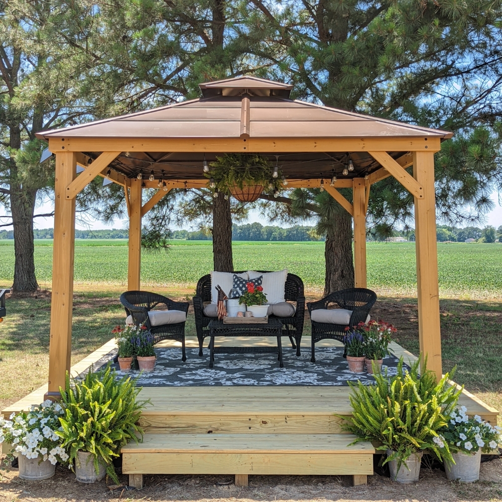 New Gazebo from SunJoyLife® - Down Shiloh Road
